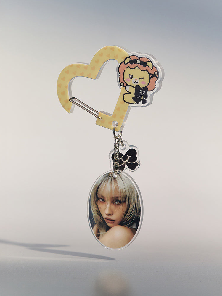 i-dle 2nd Carabiner Acrylic Keyring – LINE FRIENDS_US