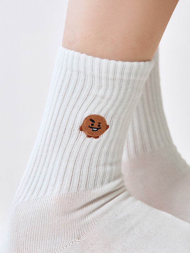 BT21 Basic Lip Embroidery Socks – LINE FRIENDS_US