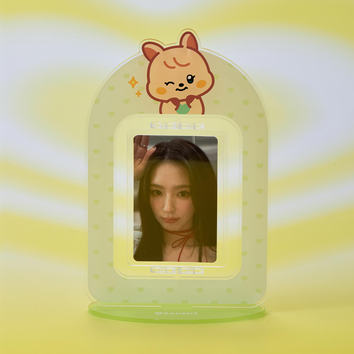 i-dle minini Rotating Acrylic Stand – LINE FRIENDS_US