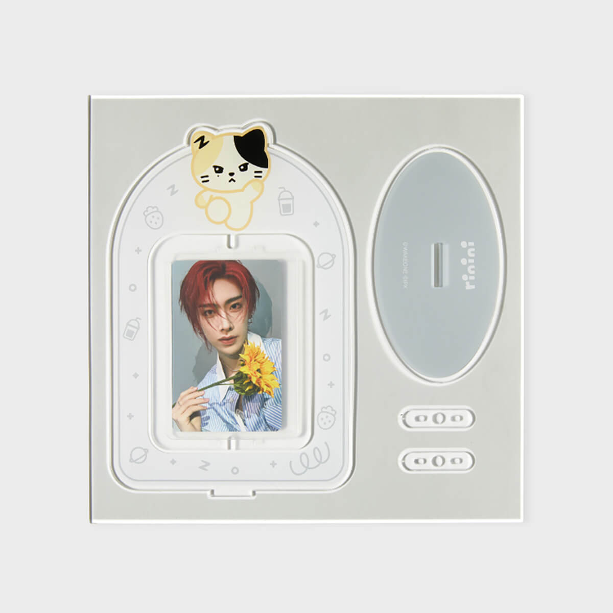 ZEROBASEONE zeroni Rotating Acrylic Stand – LINE FRIENDS_US